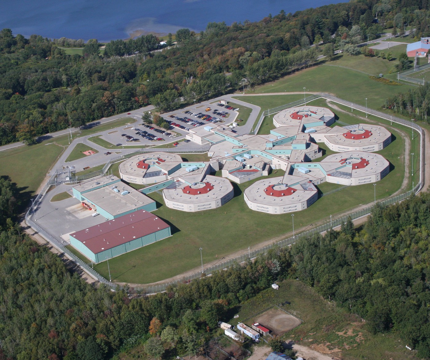 Central North Correctional Centre - LOBO Security Consulting